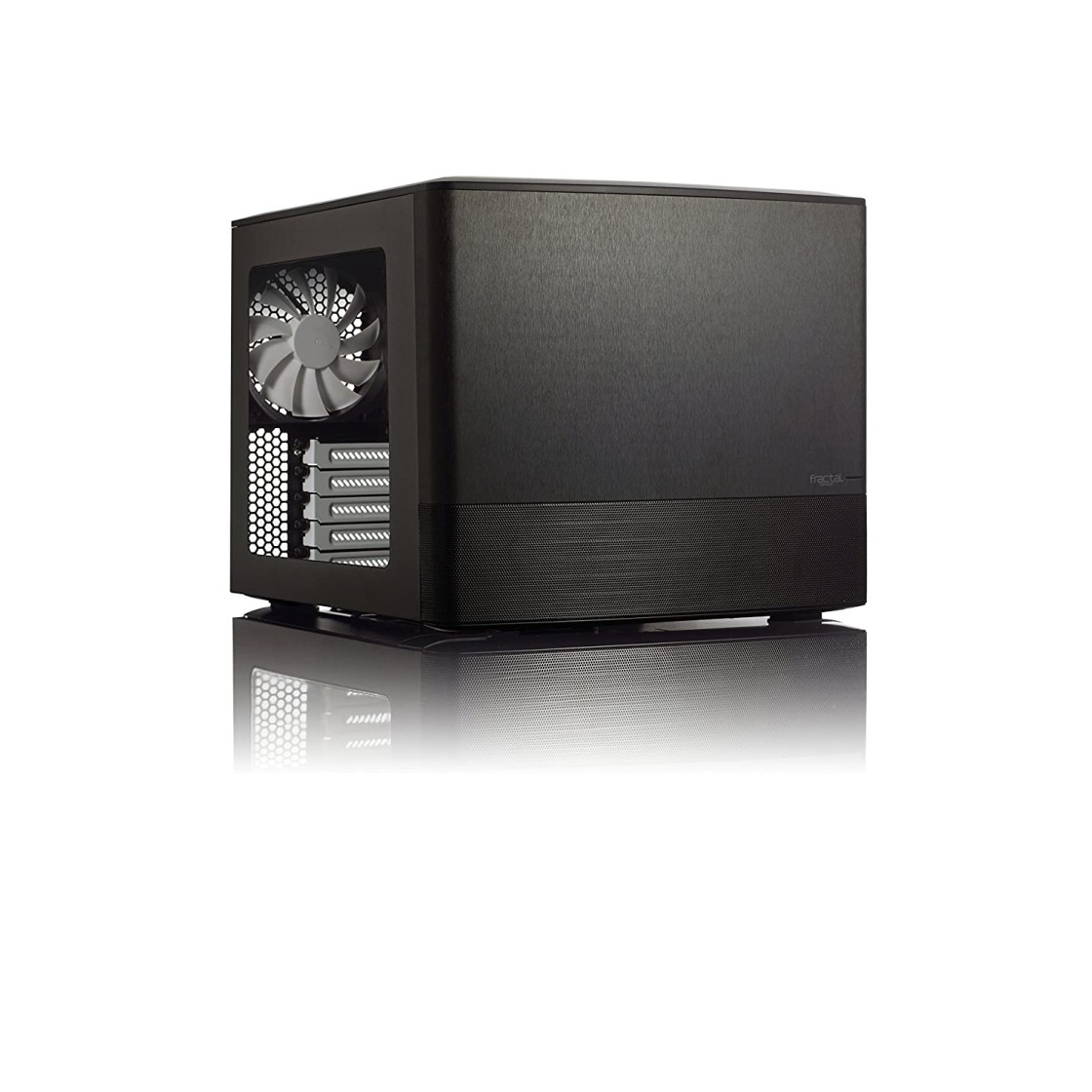 Fractal Design Node 804 Window Cabinet