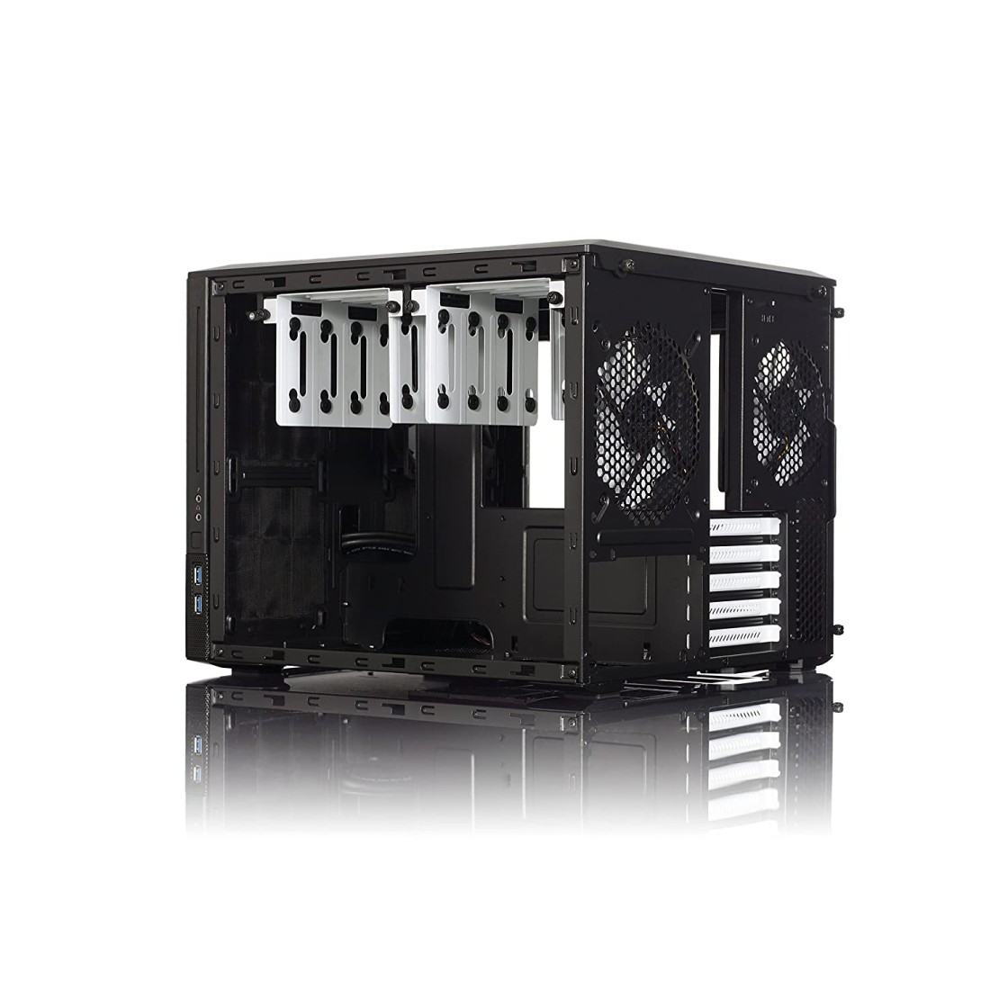 Fractal Design Node 804 Window Cabinet
